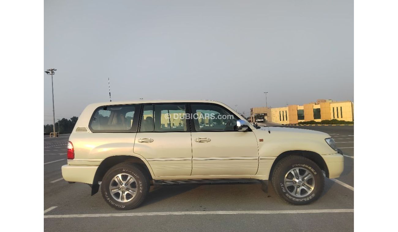 Used Lexus LX 470 2000 2000 for sale in Sharjah - 668306