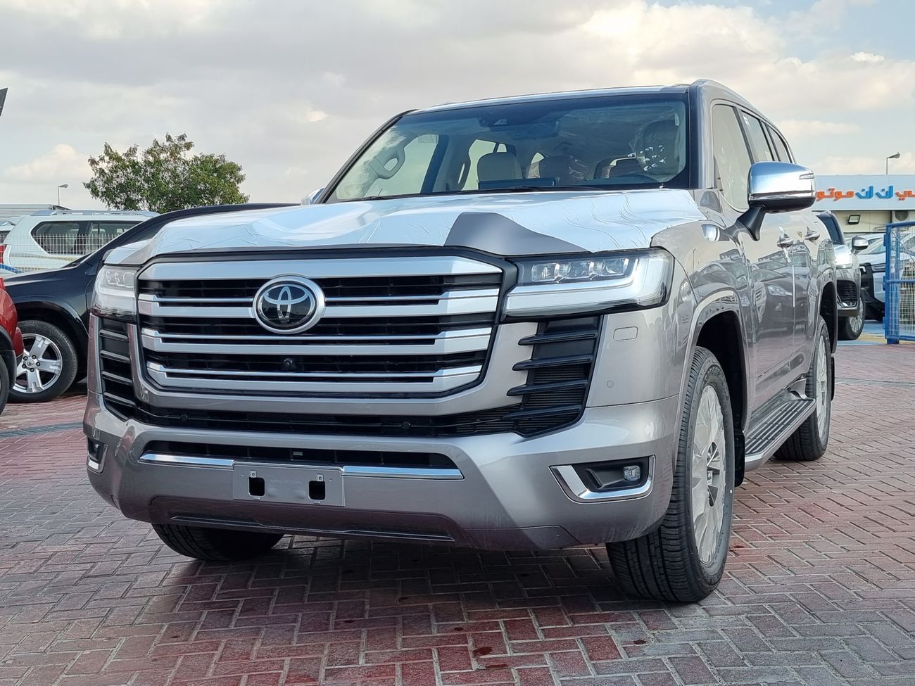 New Toyota Land Cruiser VX V6 Turbo VX-400 2022‬ For Export 2022 for ...