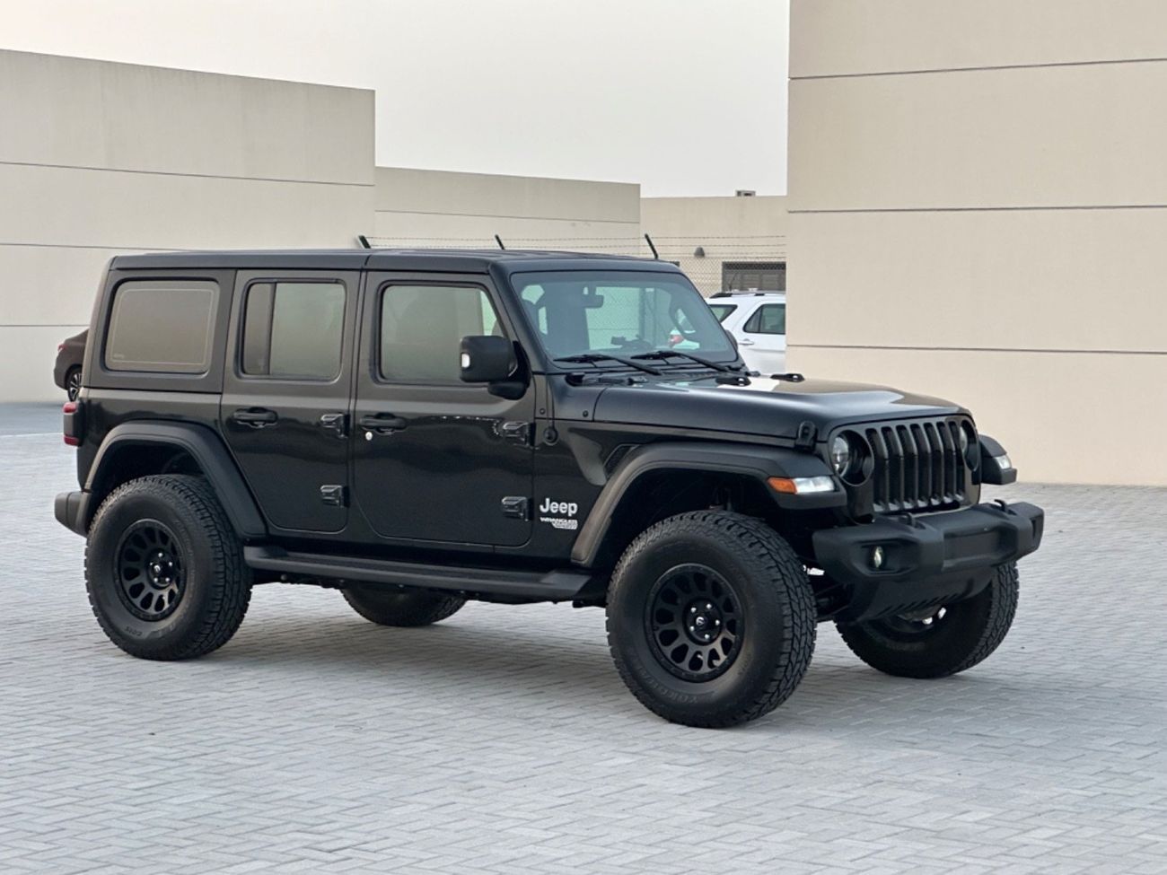 Used Jeep Wrangler Sport 3.6L M/T MODEL 2020 GCC CAR ORIGINAL PAINT PERFECT CONDITION INSIDE AND ...