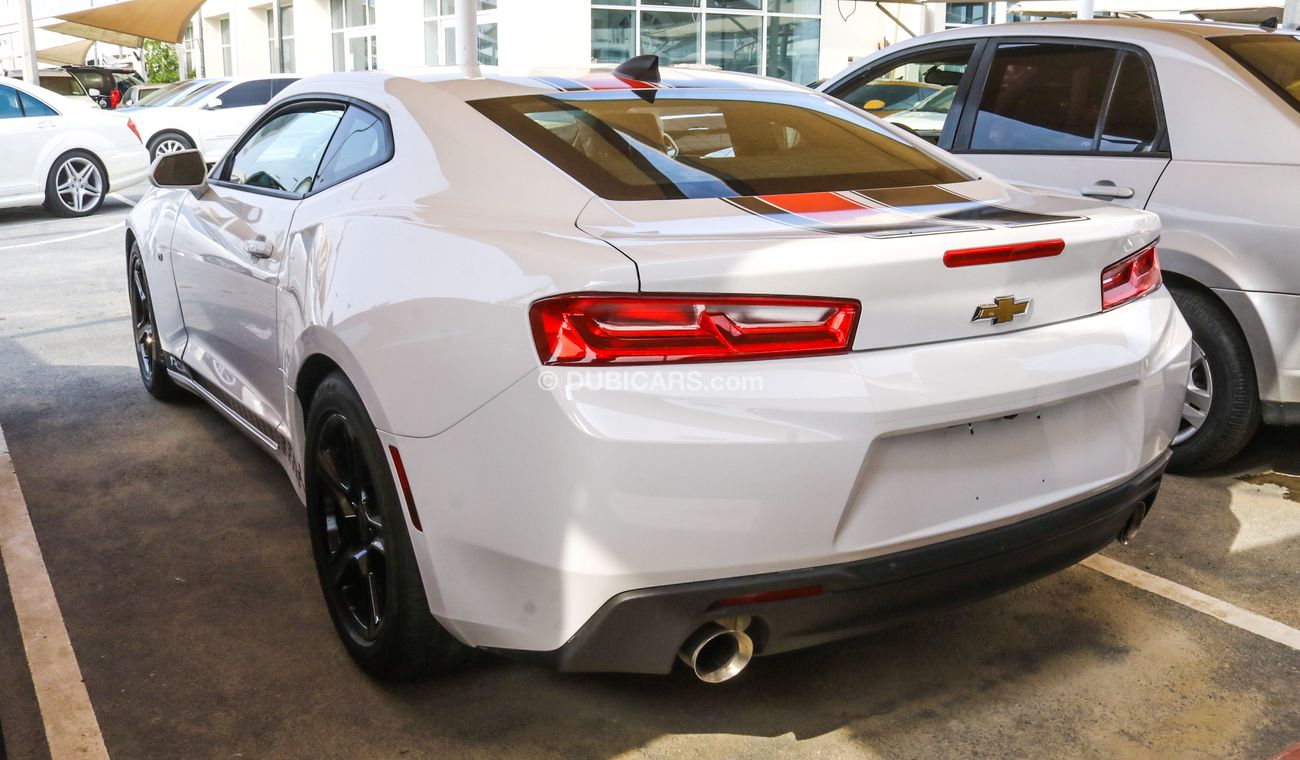 Used Chevrolet Camaro V4 2018 for sale in Sharjah - 381833