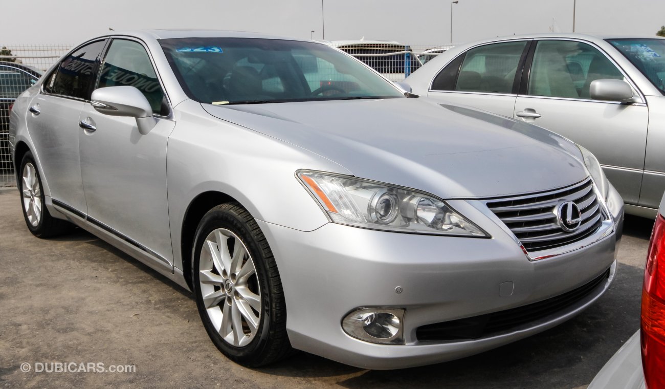 Used Lexus ES350 2011 for sale in Dubai - 89477