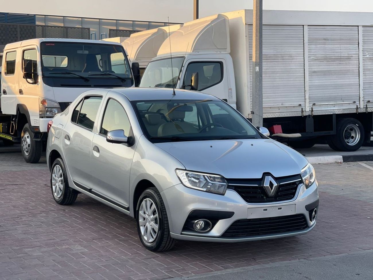 Used Renault Symbol 2021 I 1.6L I Ref#430 2021 for sale in Sharjah - 796563