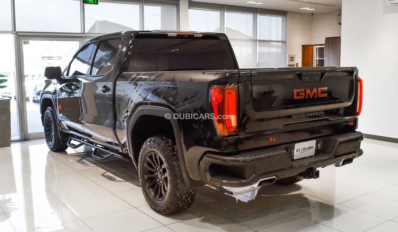 Used GMC Sierra SHAHEEN EX AT4 2021 for sale in Dubai - 689528