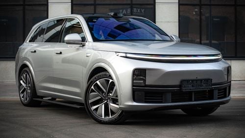 Li Auto L7 Price in UAE, Images, Specs & Features