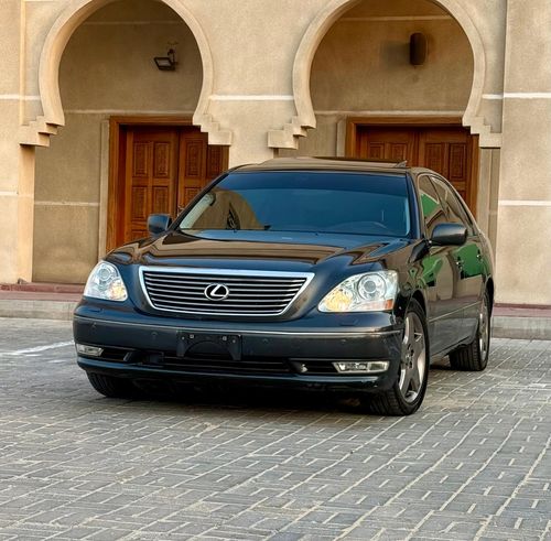 Lexus LS 430 Price in UAE, Images, Specs & Features