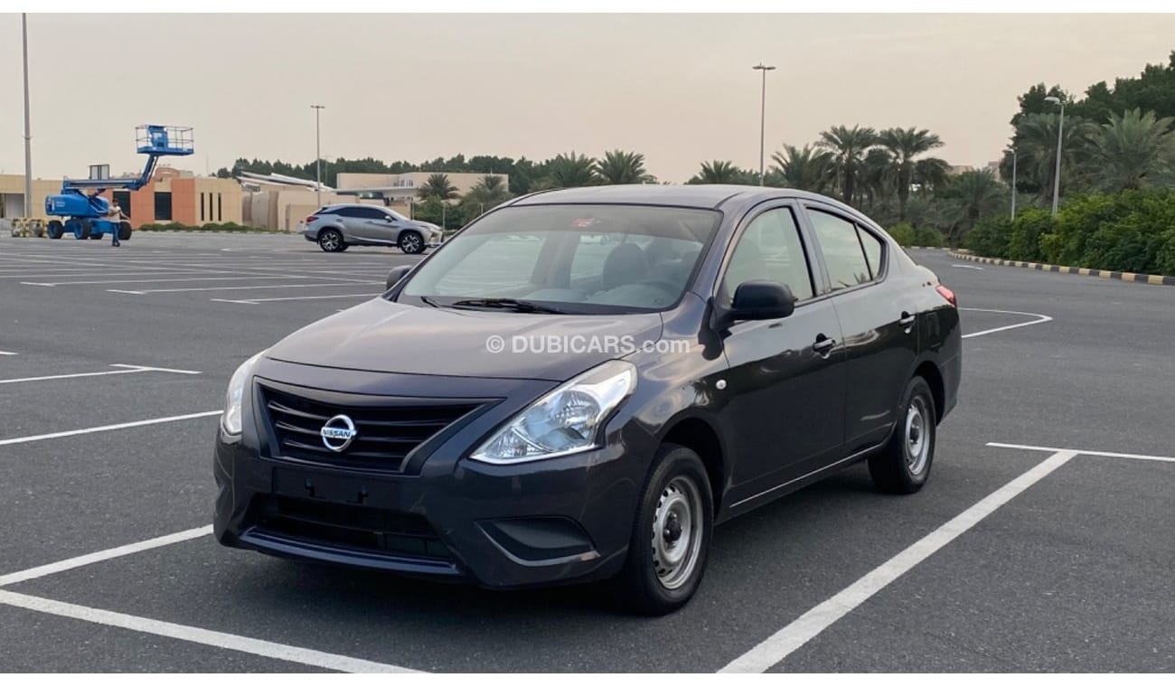 Used Nissan Sunny ‏خليجية without Accident 2017 for sale in Sharjah ...