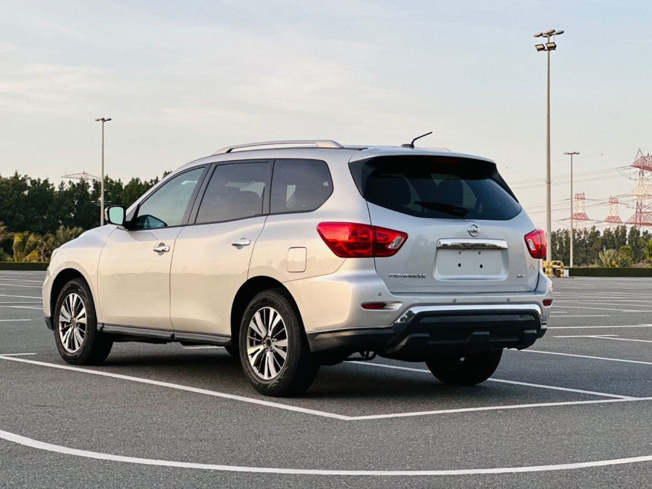 Used SV NISSAN PATHFINDER MODEL 2017 USA SPACE 2017 for sale in Dubai ...