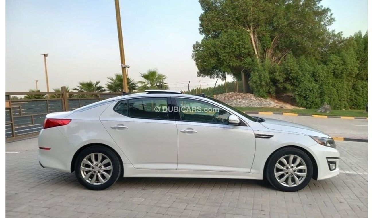 Used Kia Optima EX Full option 2015 for sale in Sharjah - 668146