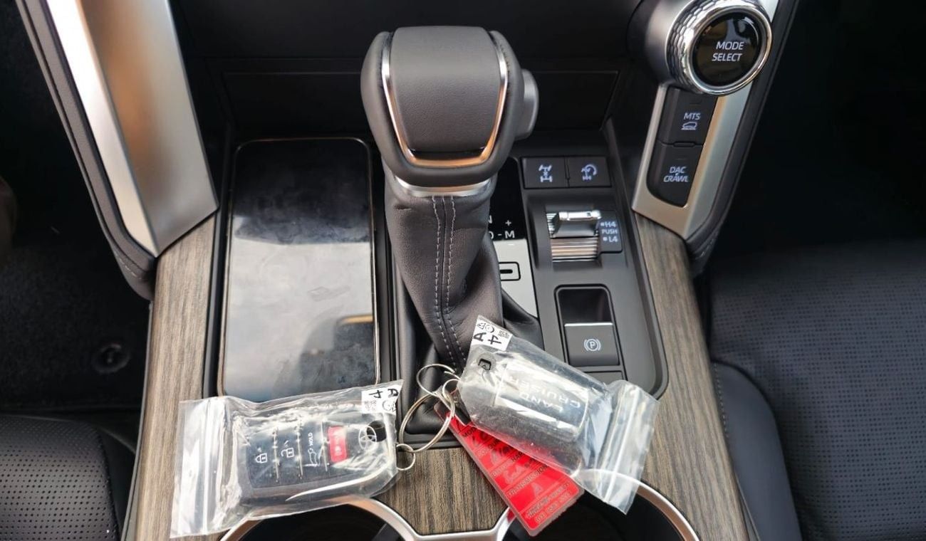 New Toyota Land Cruiser RHD SAHARA 2024 for sale in Dubai - 809029