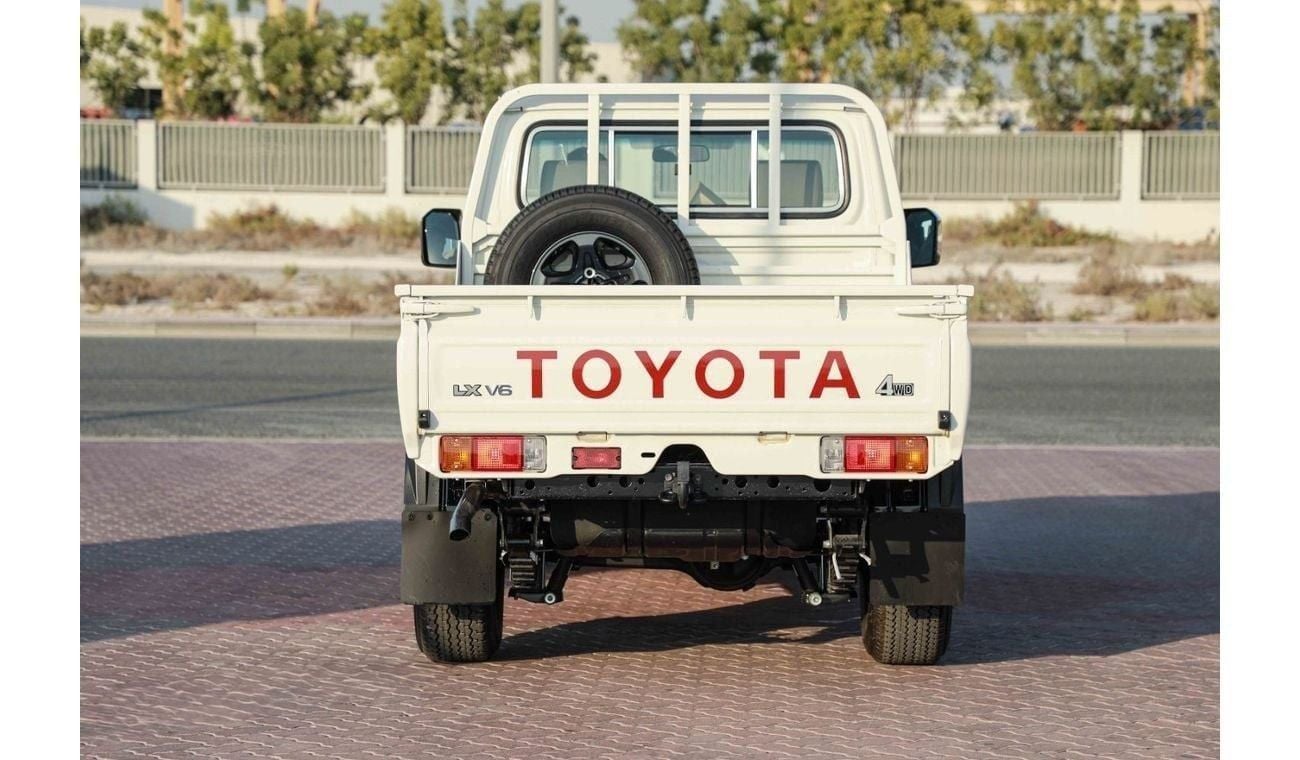 New Toyota Land Cruiser Pick Up 2024 Toyota LC79 Single Cab 4.0 - WHITE inside BEIGE | Export ...
