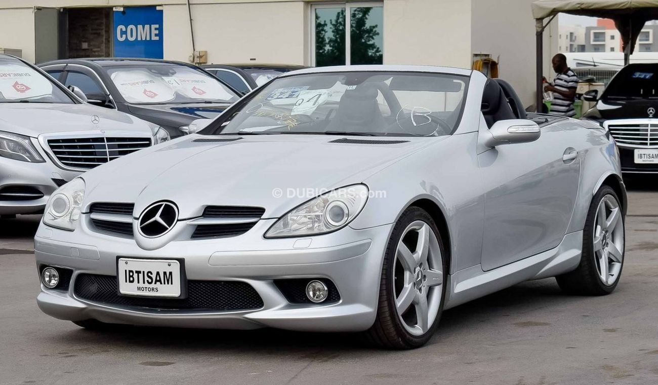 Used Mercedes-Benz SLK 350 2008 for sale in Dubai - 293397