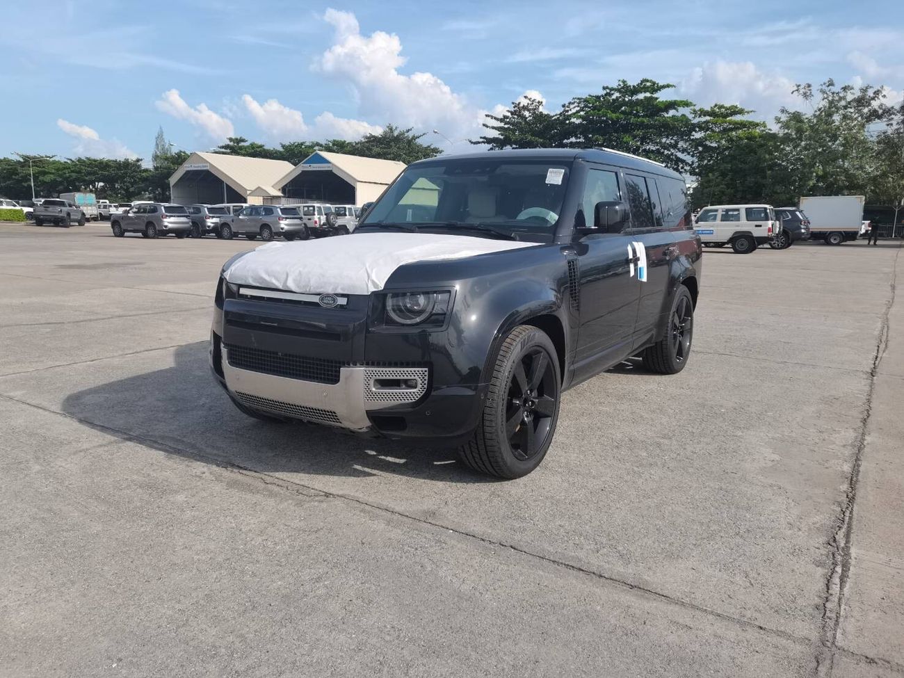 New Land Rover Defender S 130 P400 LWB 2023 0KM 2023 for sale in Dubai ...