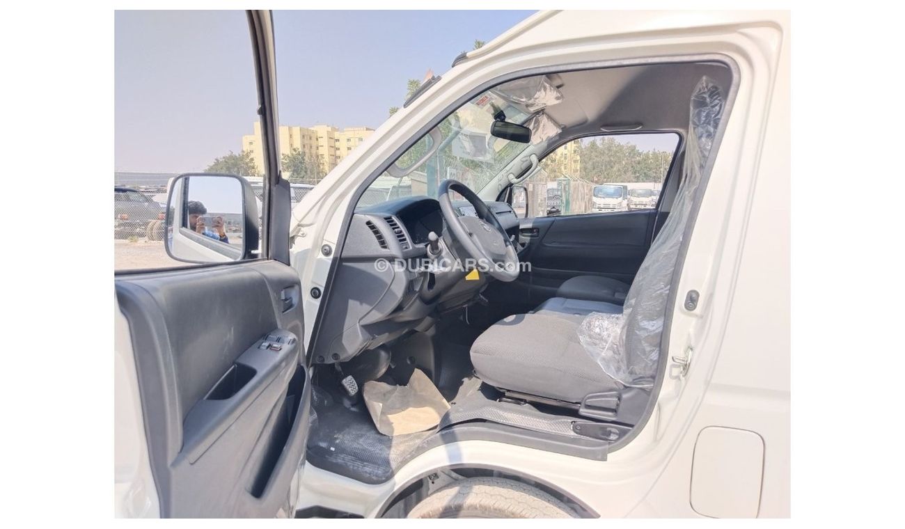 New TOYOTA HIACE HIGH ROOF DIESEL 2.5L 2025 for sale in Sharjah - 783970