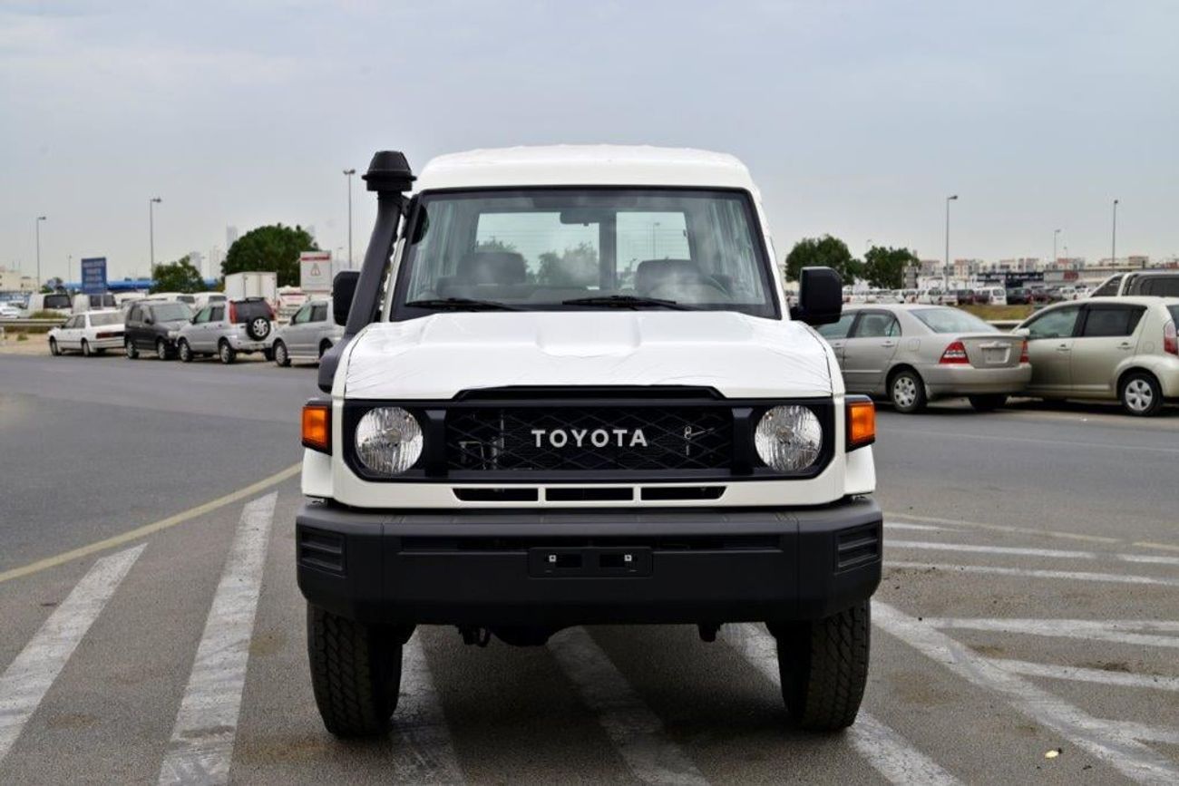 New Toyota Land Cruiser 70 LC78 AMBULANCE 2.8L DIESEL BASIC M/T 2025 ...