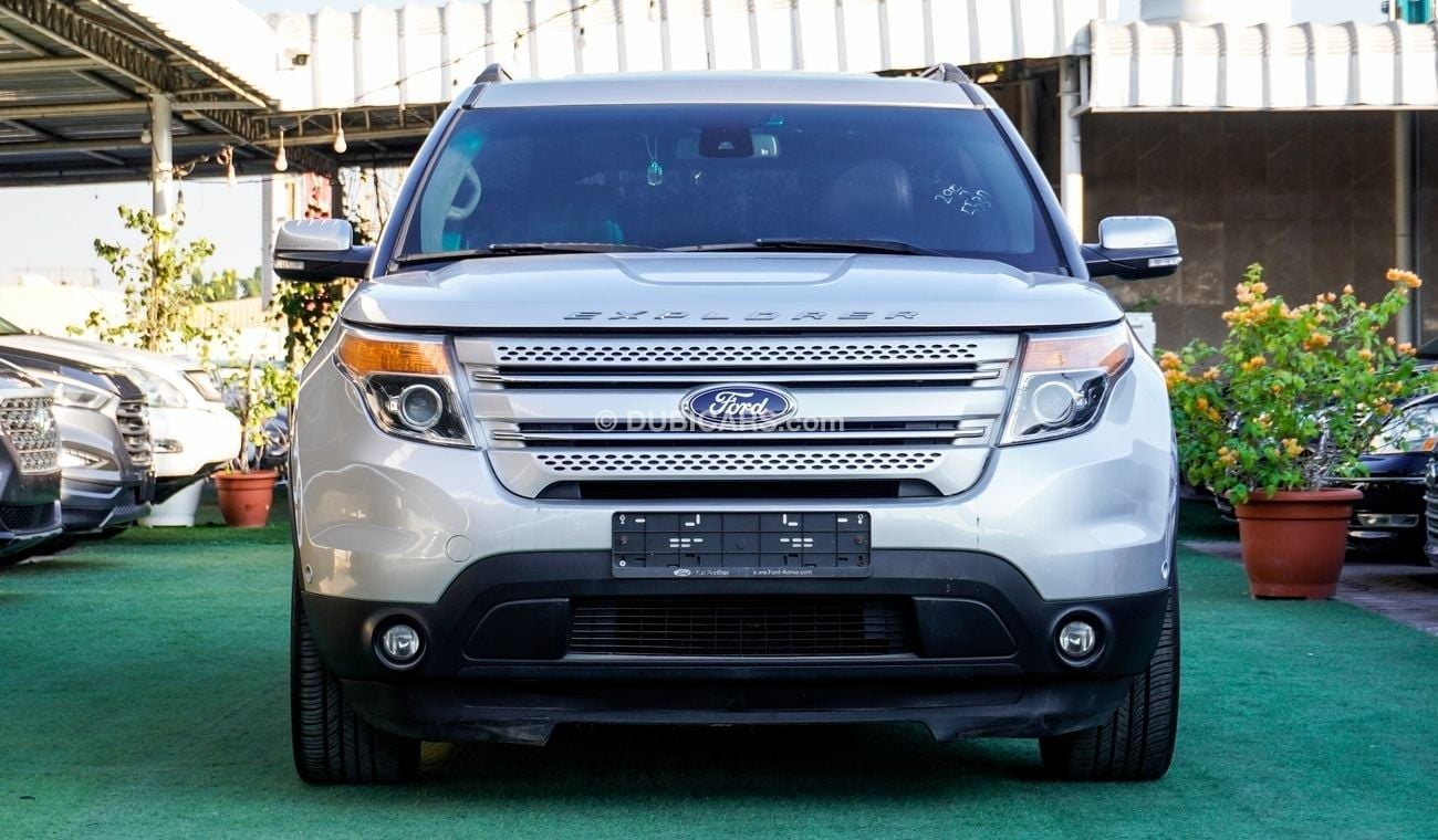 Used Ford Explorer Limited 2014 for sale in Ajman - 802545