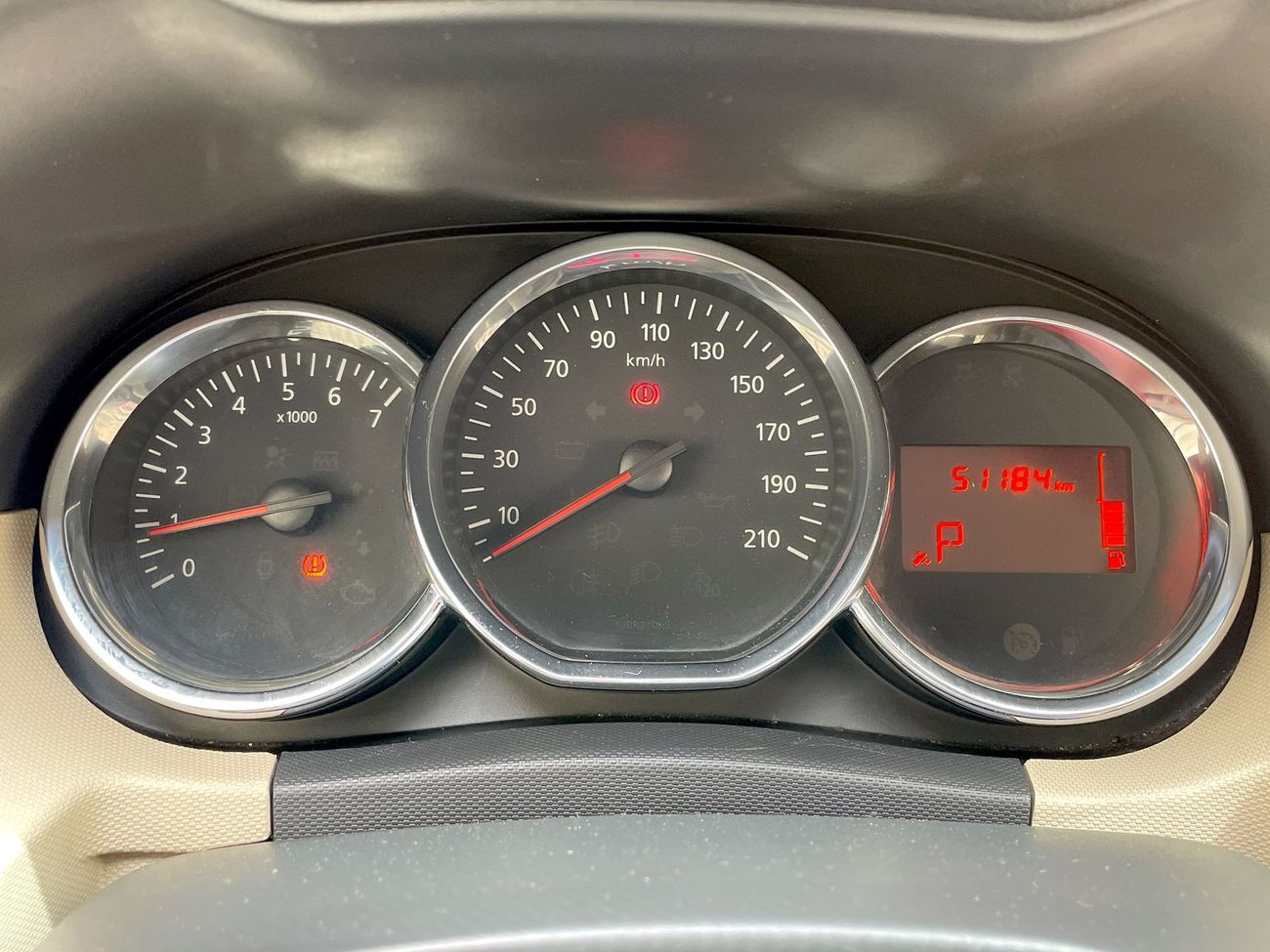 Used Renault Duster MID 1.6 | Under Warranty | Free Insurance ...