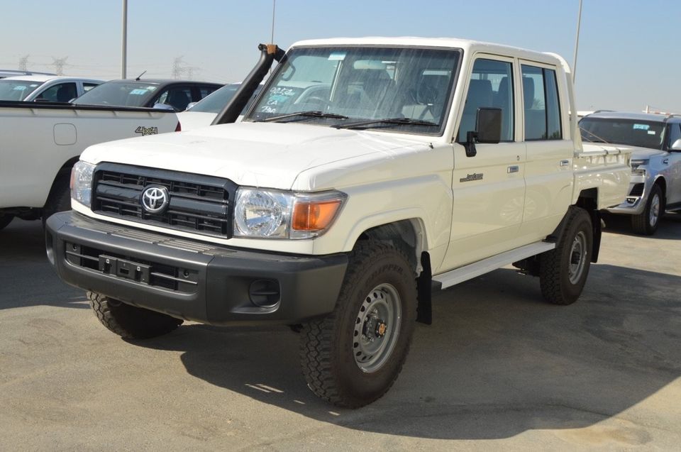 New Toyota Land Cruiser Pick Up 0km V6 brand now 2023 for sale in Dubai ...