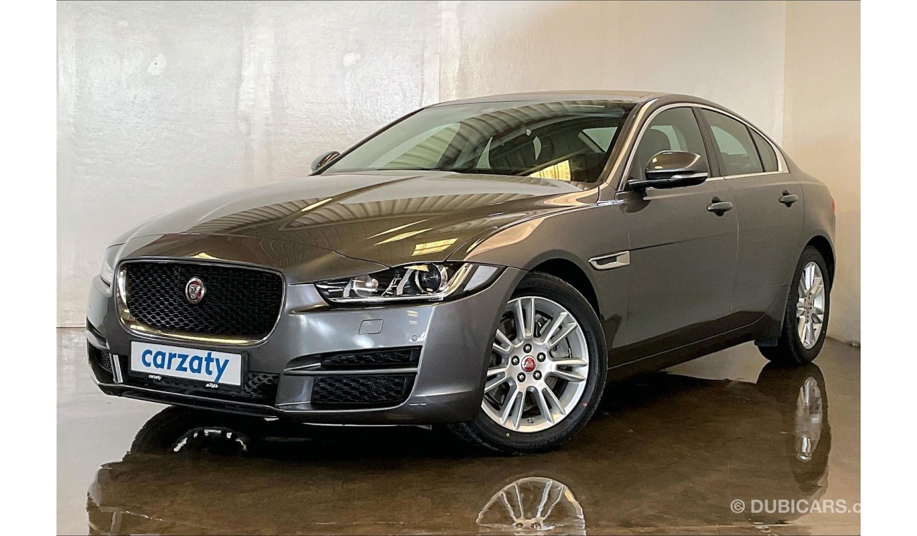 Used Jaguar XE Prestige 2018 for sale in Dubai - 516613