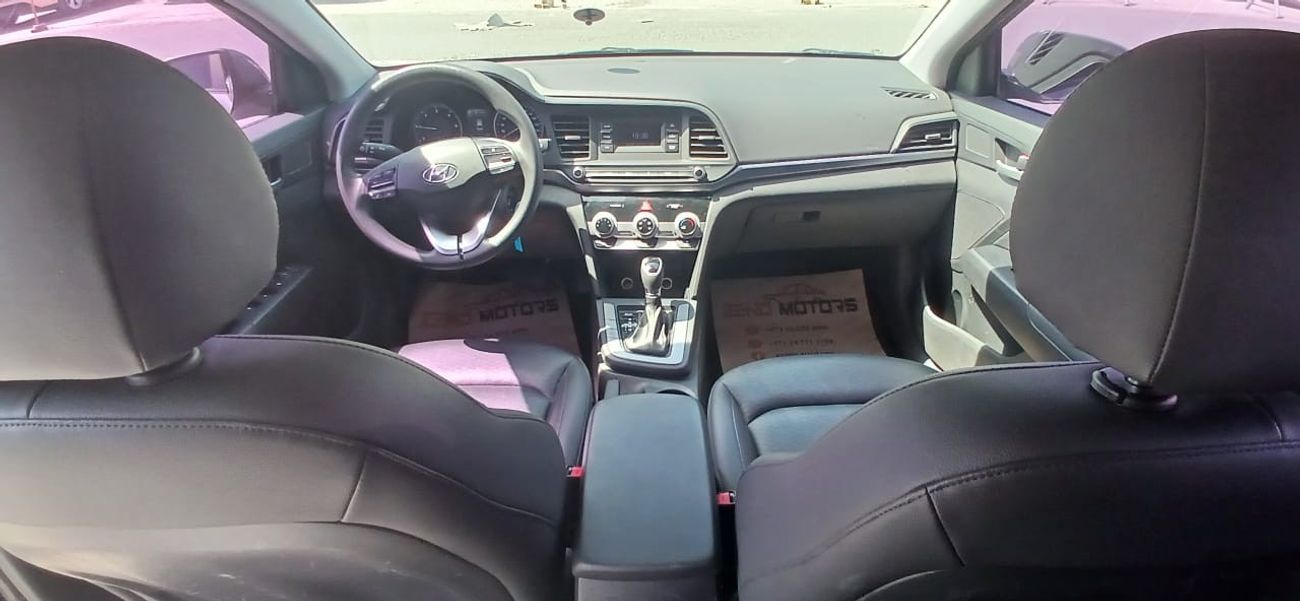 Used hyundai avante 2019 diesel 2019 for sale in Sharjah - 722930