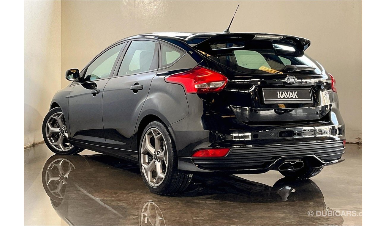 Used Ford Focus ST 2017 for sale in Dubai - 559740