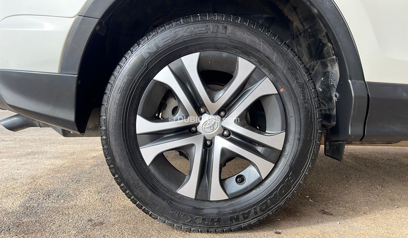 Used Lexus ES350 2500 2017 for sale in Dubai - 567041