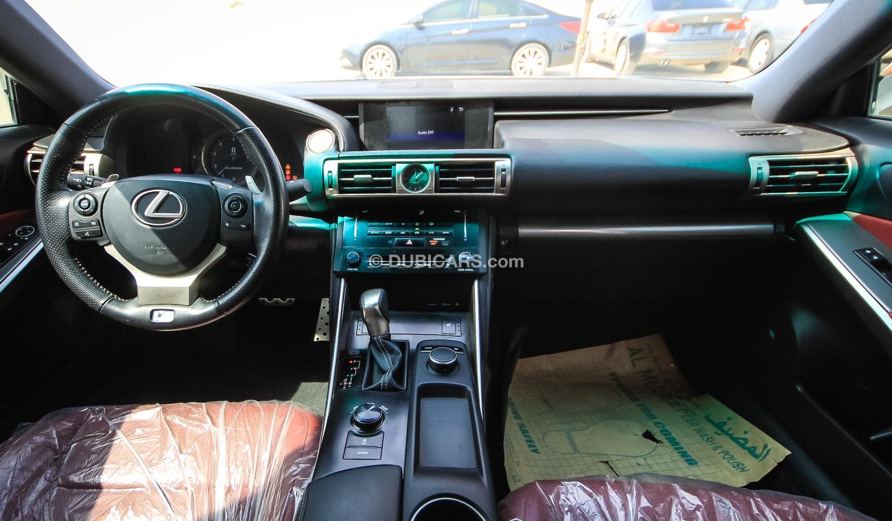 Used Lexus IS250 2014 for sale in Sharjah - 190814