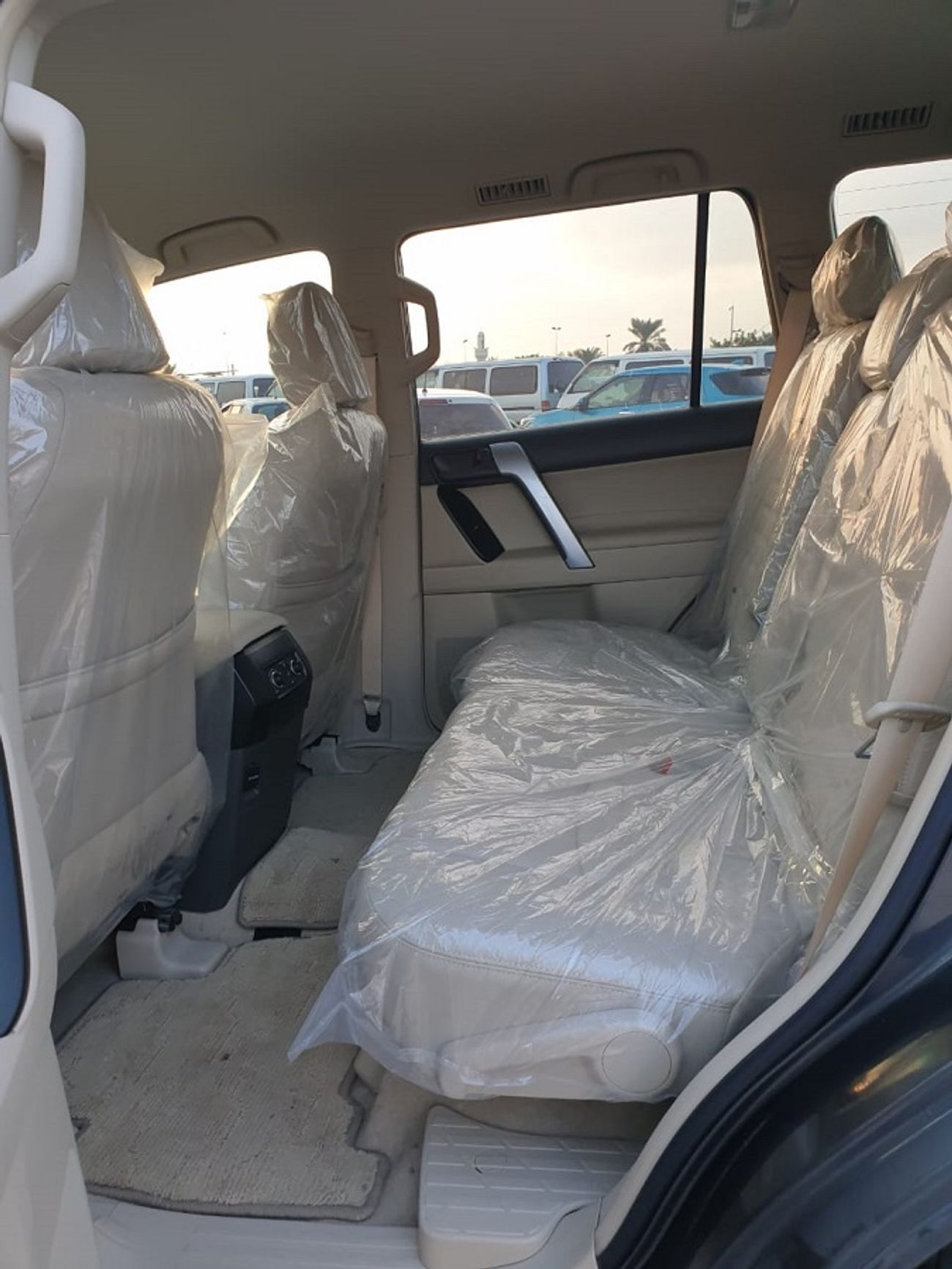 Used Toyota Prado TXL 4.0L - V6 - 2019 (PETROL) 2019 for sale in Dubai - 690061