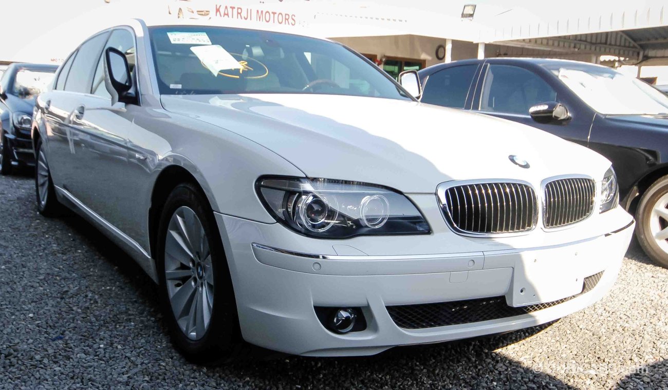 Used BMW 750Li Li 2008 for sale in Dubai - 141024