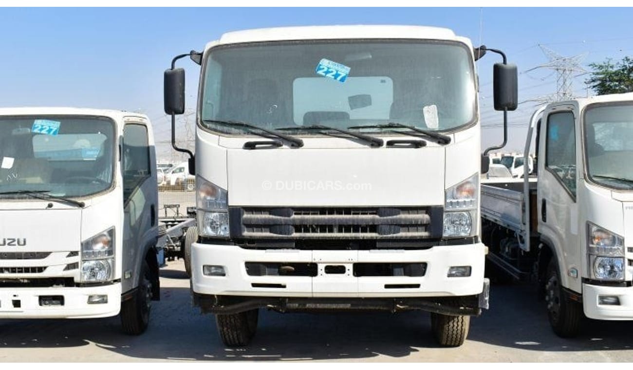 New Isuzu NPR 7 ton 2023 for sale in Dubai - 738110