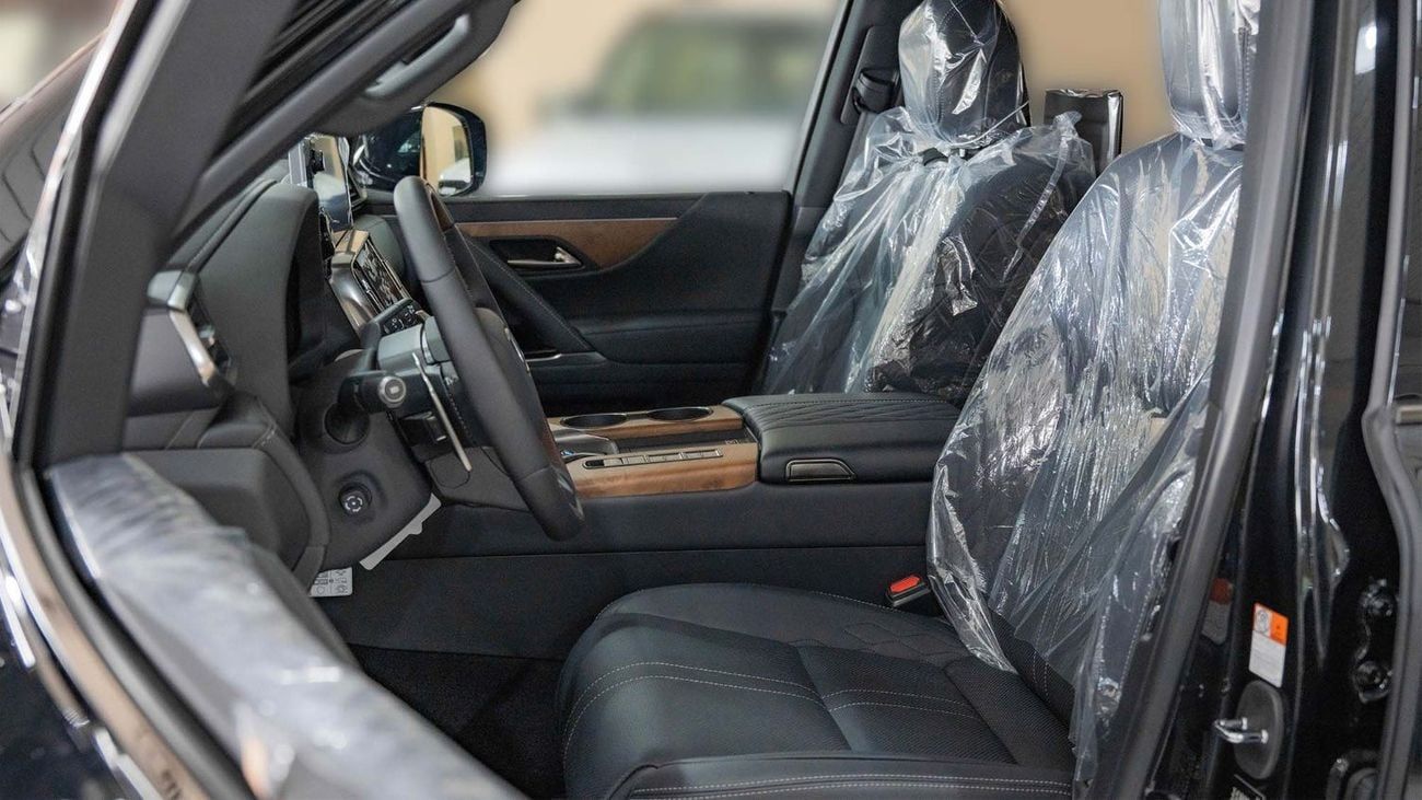 New 2025 Lexus LX700h VIP 3.5L AT Hybrid 2025 for sale in Dubai - 863735