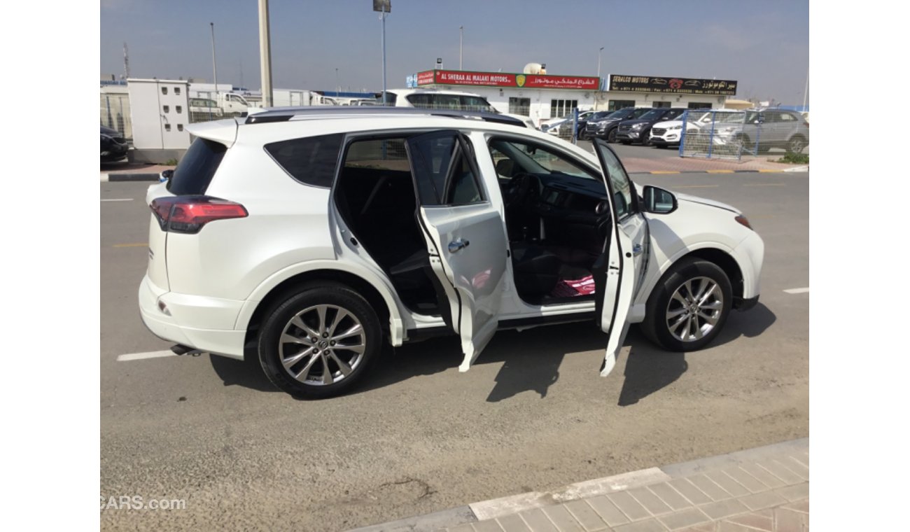 Used TOYOTA RAV4 2017 WHITE PLATINIUM 4WD 2017 for sale in Dubai - 303151