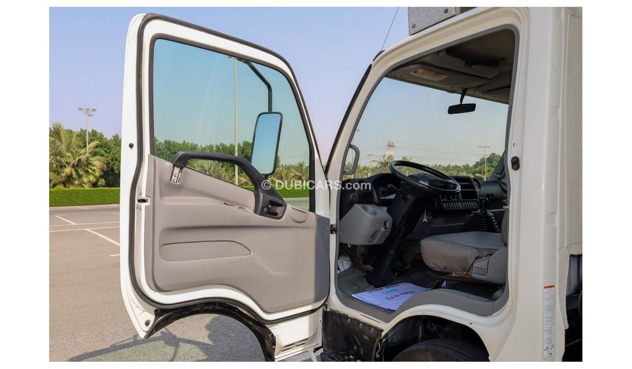 Used 2019 Thermoking Reefer Box - Hino 300 Series 714 - M/T Diesel ...