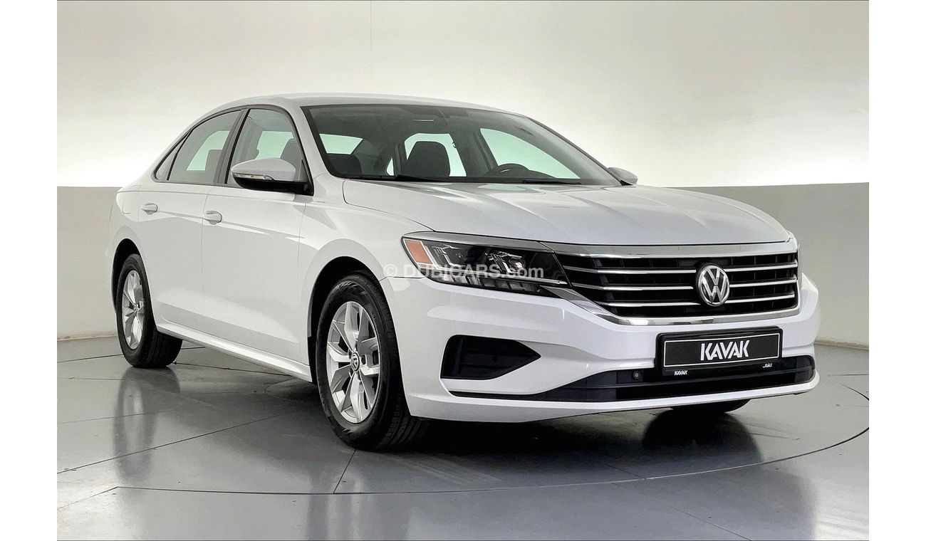 Used Volkswagen Passat Trendline 2020 for sale in Dubai - 640657