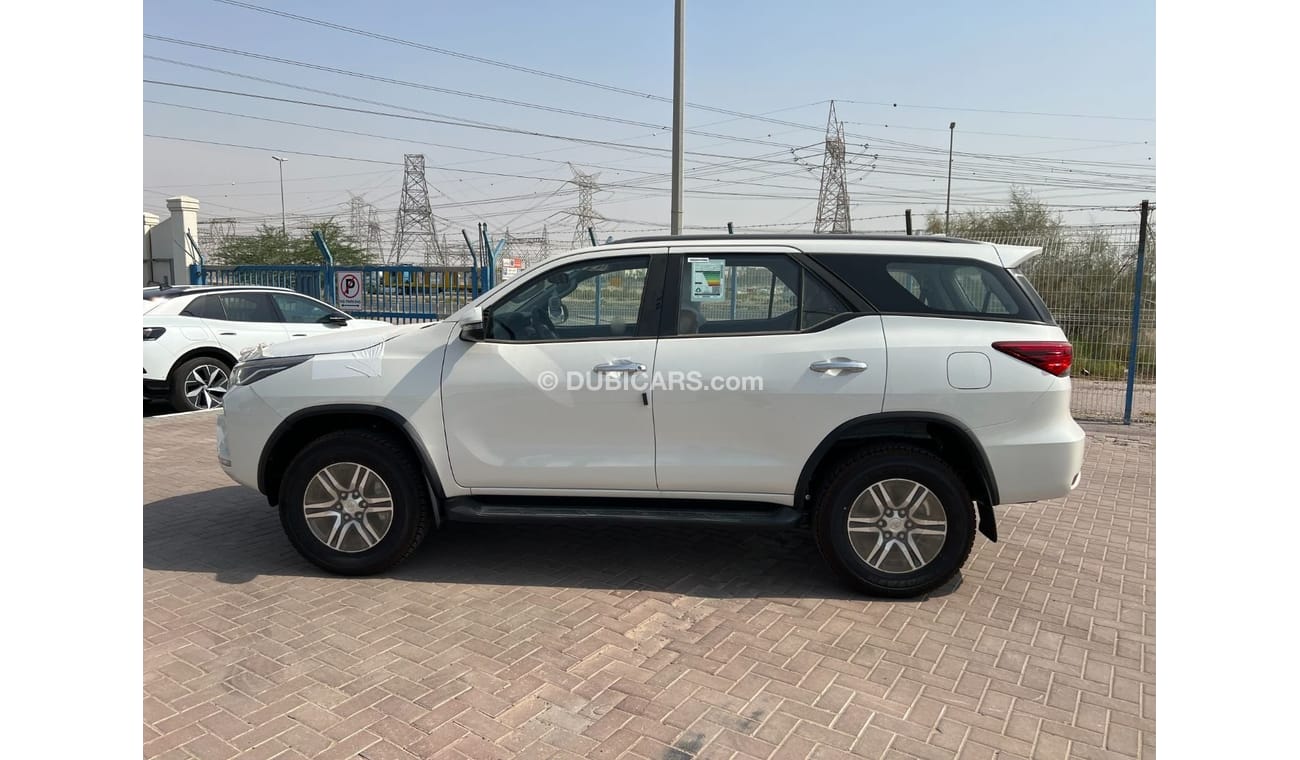 New 2022 Toyota Fortuner GX (AN150), 5dr SUV, 2.7L 4cyl Petrol ...