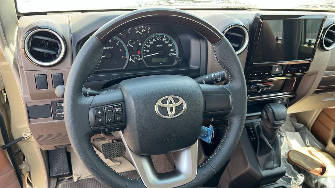 New Toyota Land Cruiser Toyota LC76 4.0L Petrol Automatic Full-Option ...