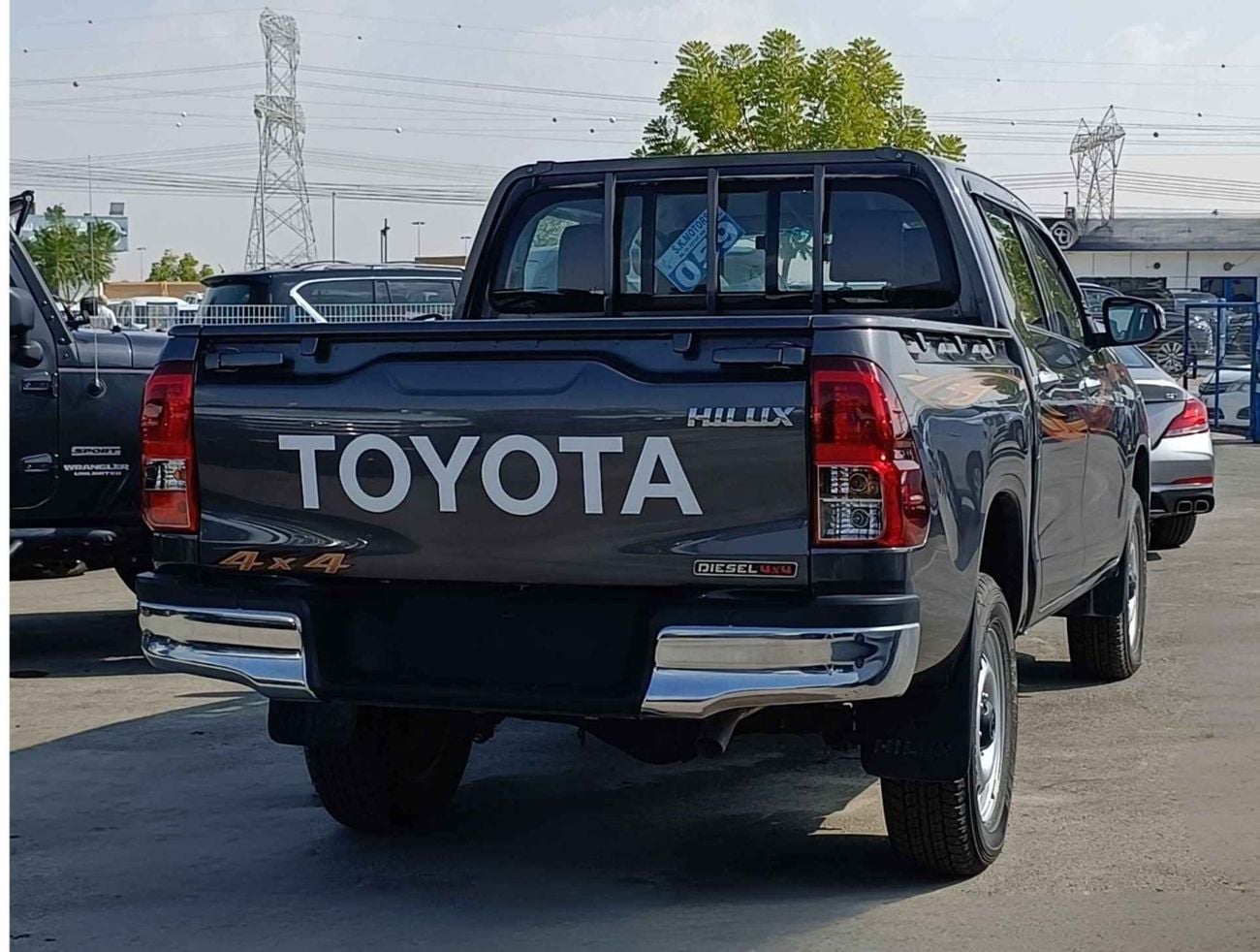 New Toyota Hilux 2.4L 4CY DIESEL / NARROW BODY MANUAL WINDOWS / 4WD ...