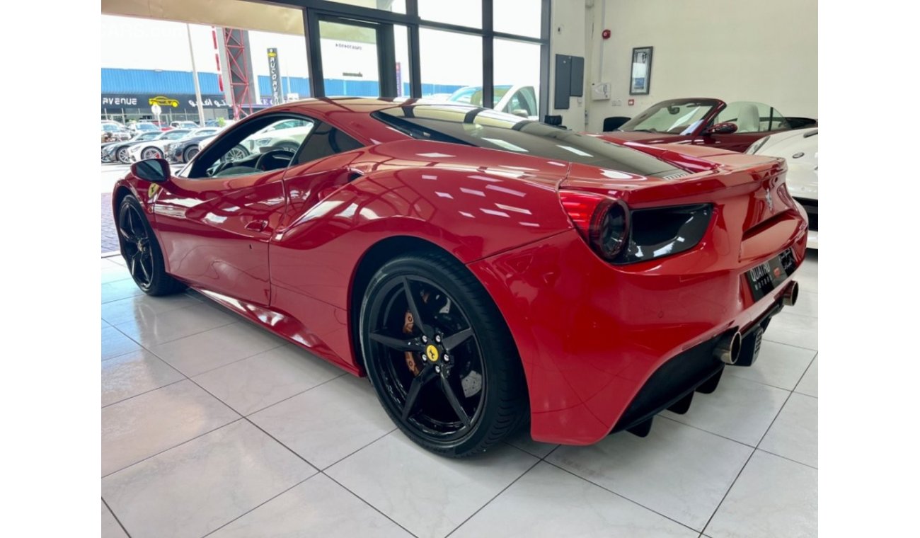Used Ferrari 488 Std 2018 for sale in Dubai - 713340