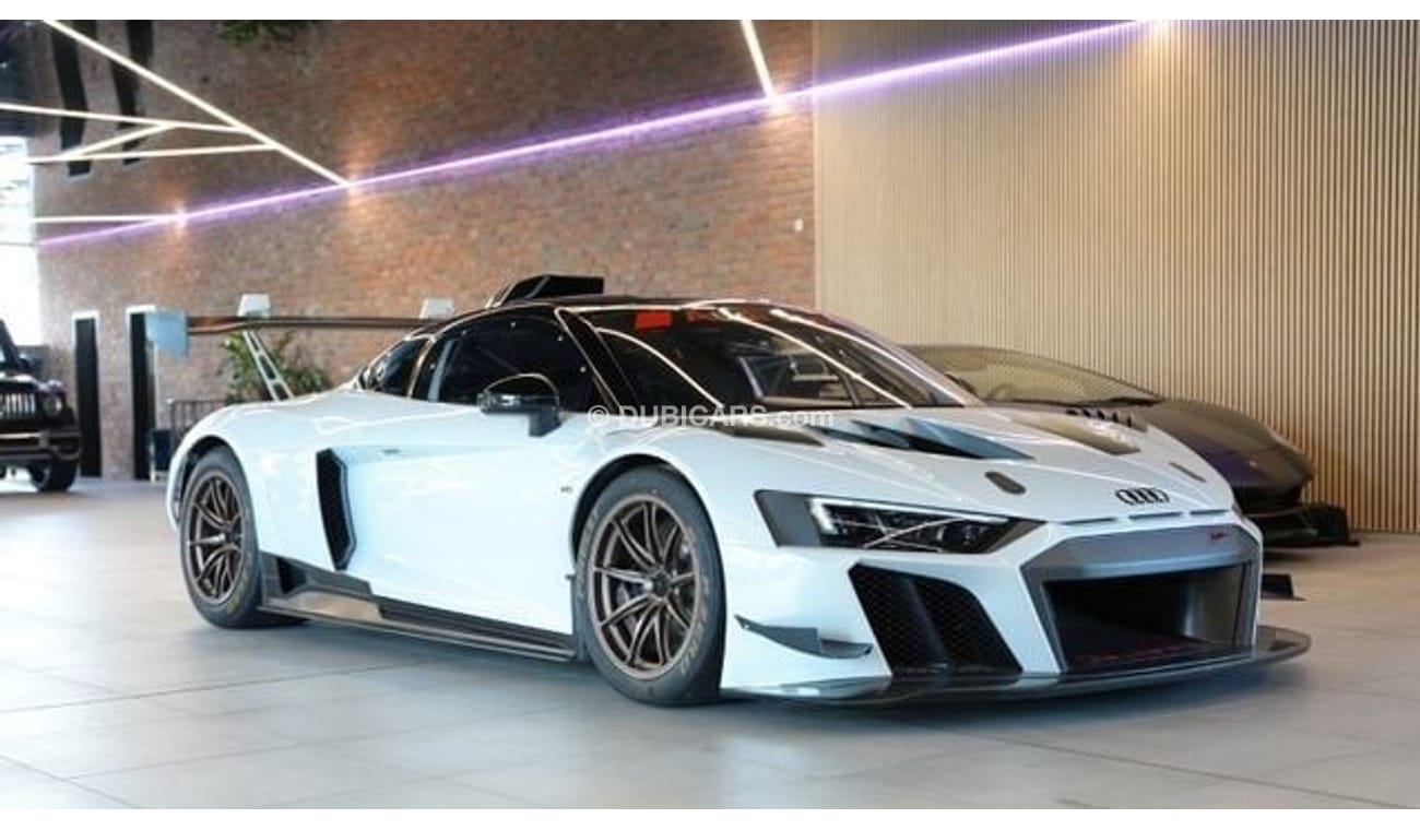 New Audi R8 5.2 V10 GT2 LMS 2022 for sale in Dubai - 560849