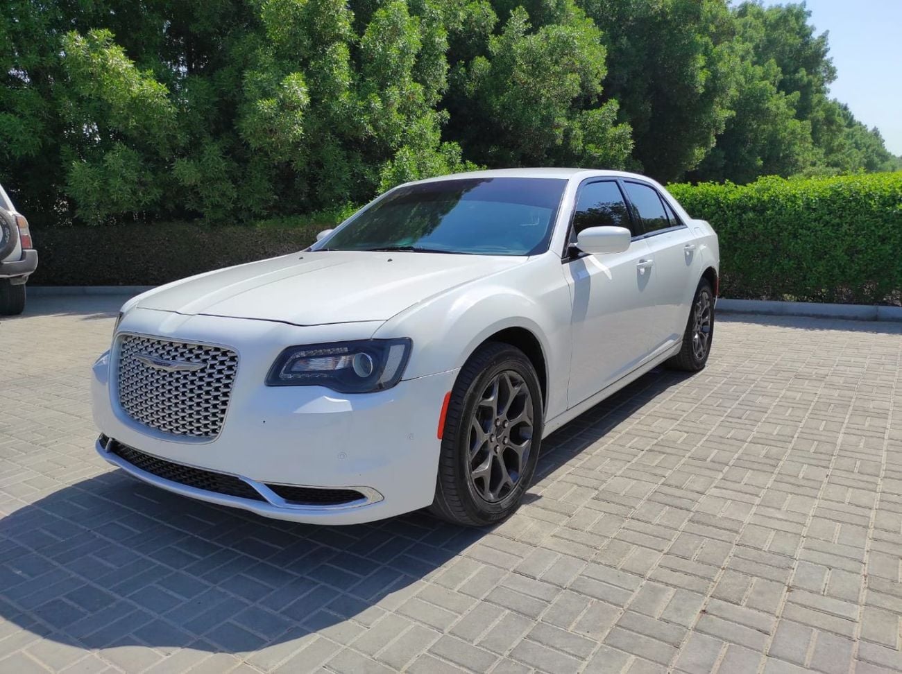 Used Chrysler 300s 2018 for sale in Dubai - 782100
