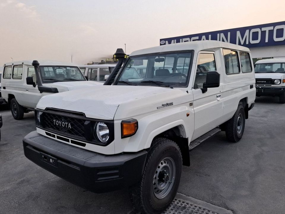 New Toyota Land Cruiser 70 LC Hardtop 3 Door 2.8L 2025 MT M.W White ...