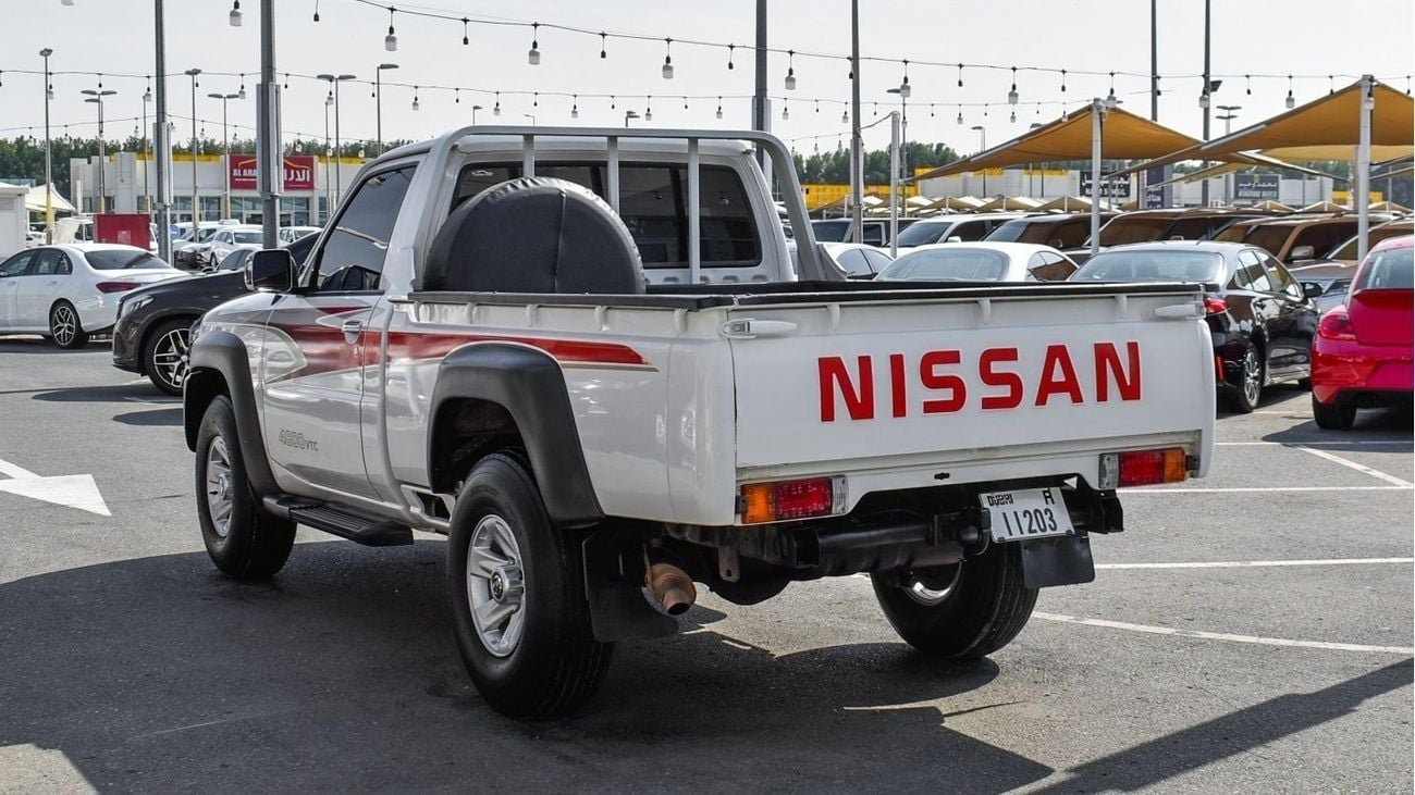 Used Nissan Patrol Pickup 4800VTC 2013 for sale in Dubai - 709486