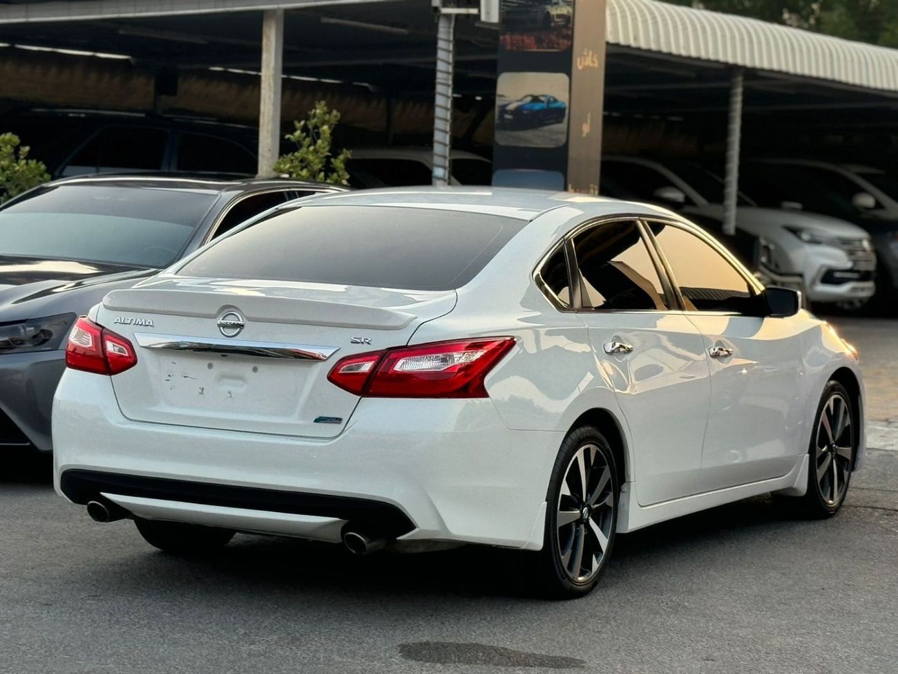 Used Nissan Altima SR 2016 for sale in Sharjah - 755508