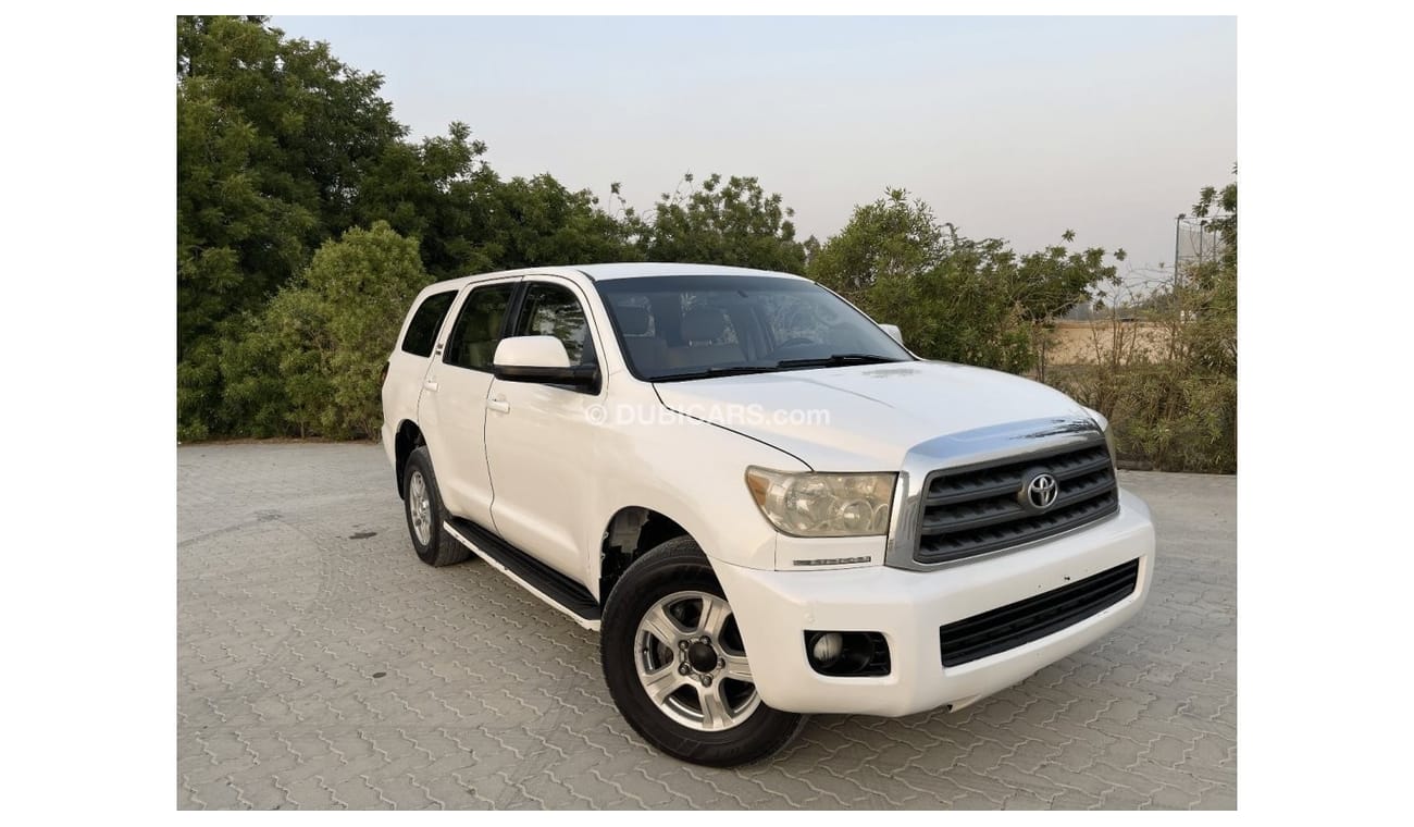 Used Limited Toyota Sequoia MODEL 2012 V8 L5,7 Excellent Condition (GCC _ SPEC) - VERY GOOD CON ...