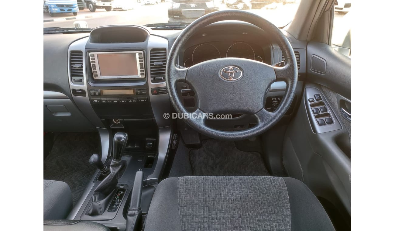 Used Toyota Prado TRJ120-5012697 2005 for sale in Dubai - 567117