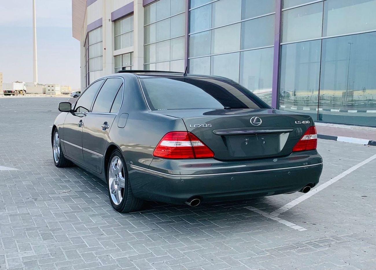 Used Lexus LS 430 Lexus 2005 for sale in Dubai - 480930
