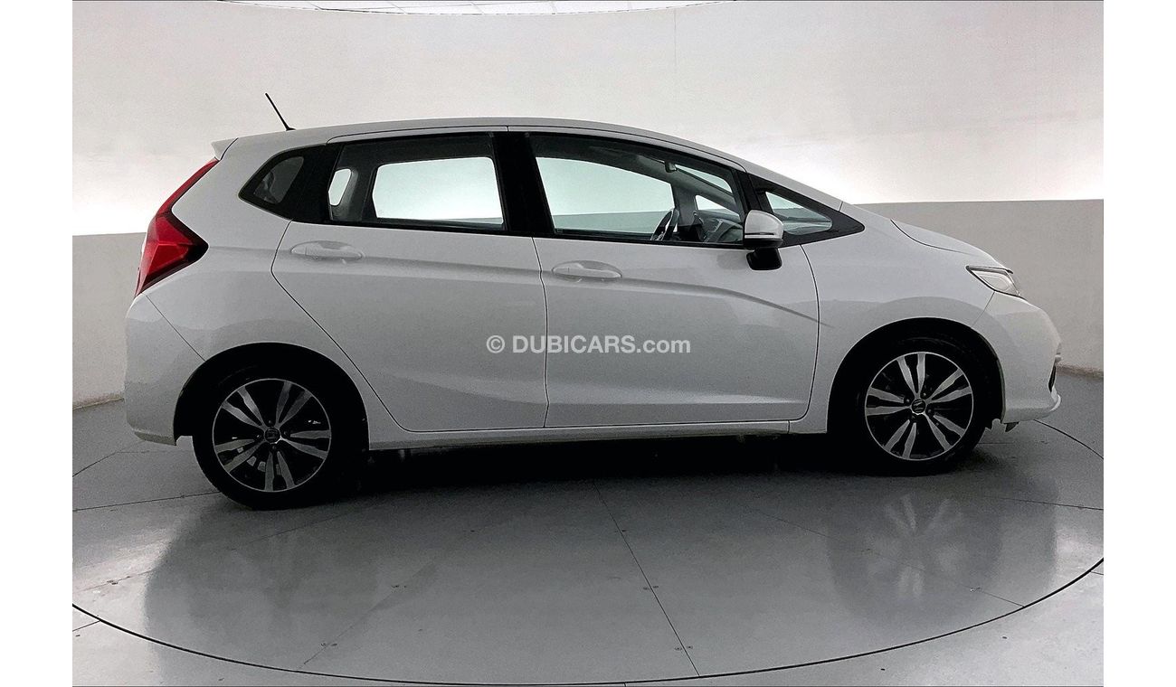 Used Honda Jazz EX 2018 for sale in Dubai - 652620