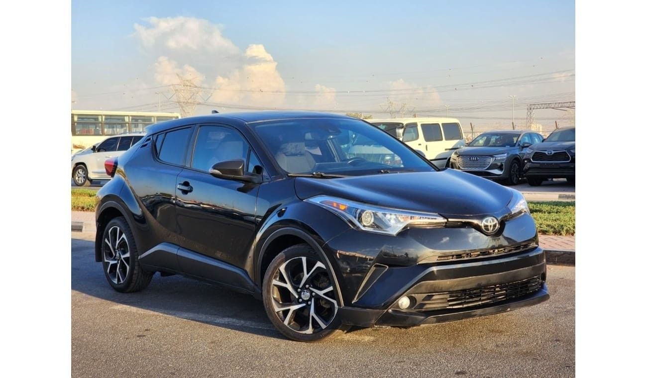 Used TOYOTA CHR Full Option 2017 for sale in Dubai - 790852