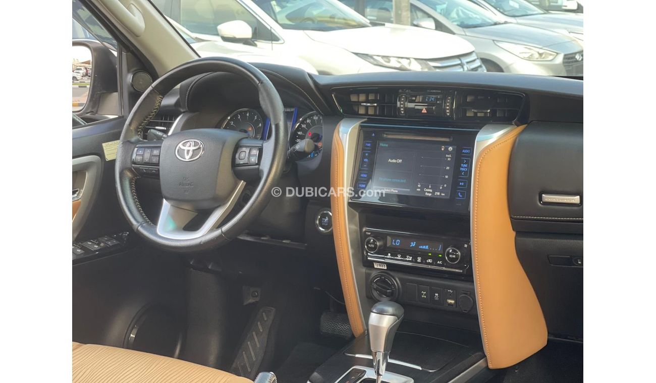 Used Toyota Fortuner GXR 2017 I V6 I 4.0L I Ref#534 2017 for sale in Sharjah - 665002