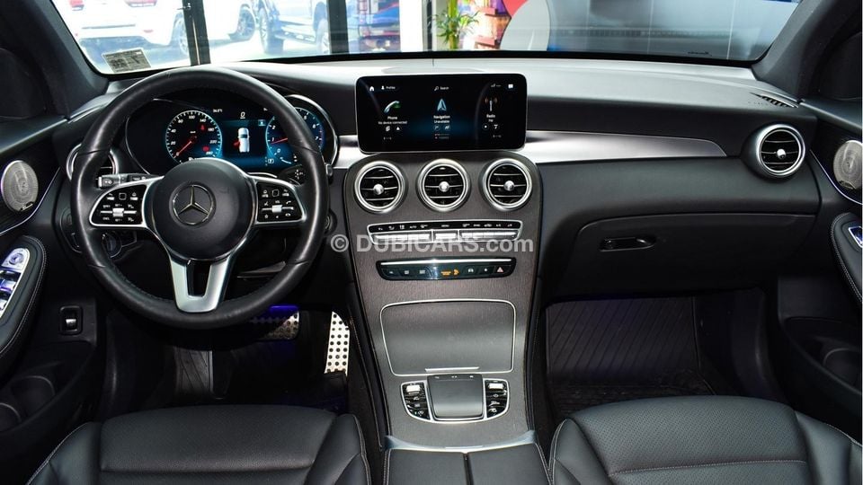 Used Mercedes-Benz GLC 300 4Matic 2021 for sale in Dubai - 555107
