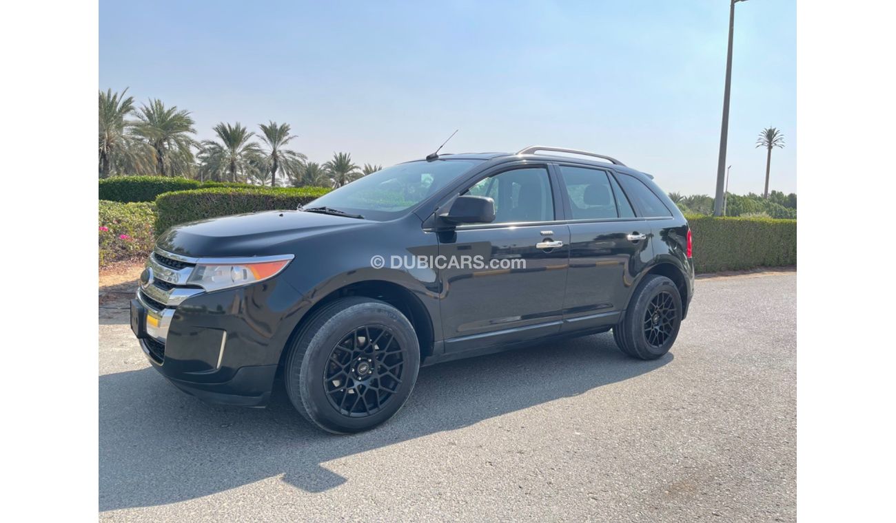 Used Ford Edge 2011 for sale in Dubai - 542408